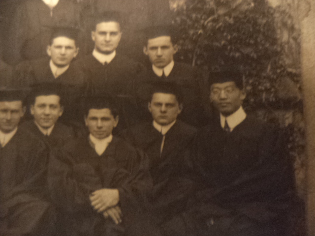 AMHERST COLLEGE 1910 original Graduating Class Photo