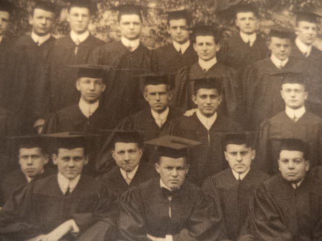 AMHERST COLLEGE 1910 original Graduating Class Photo
